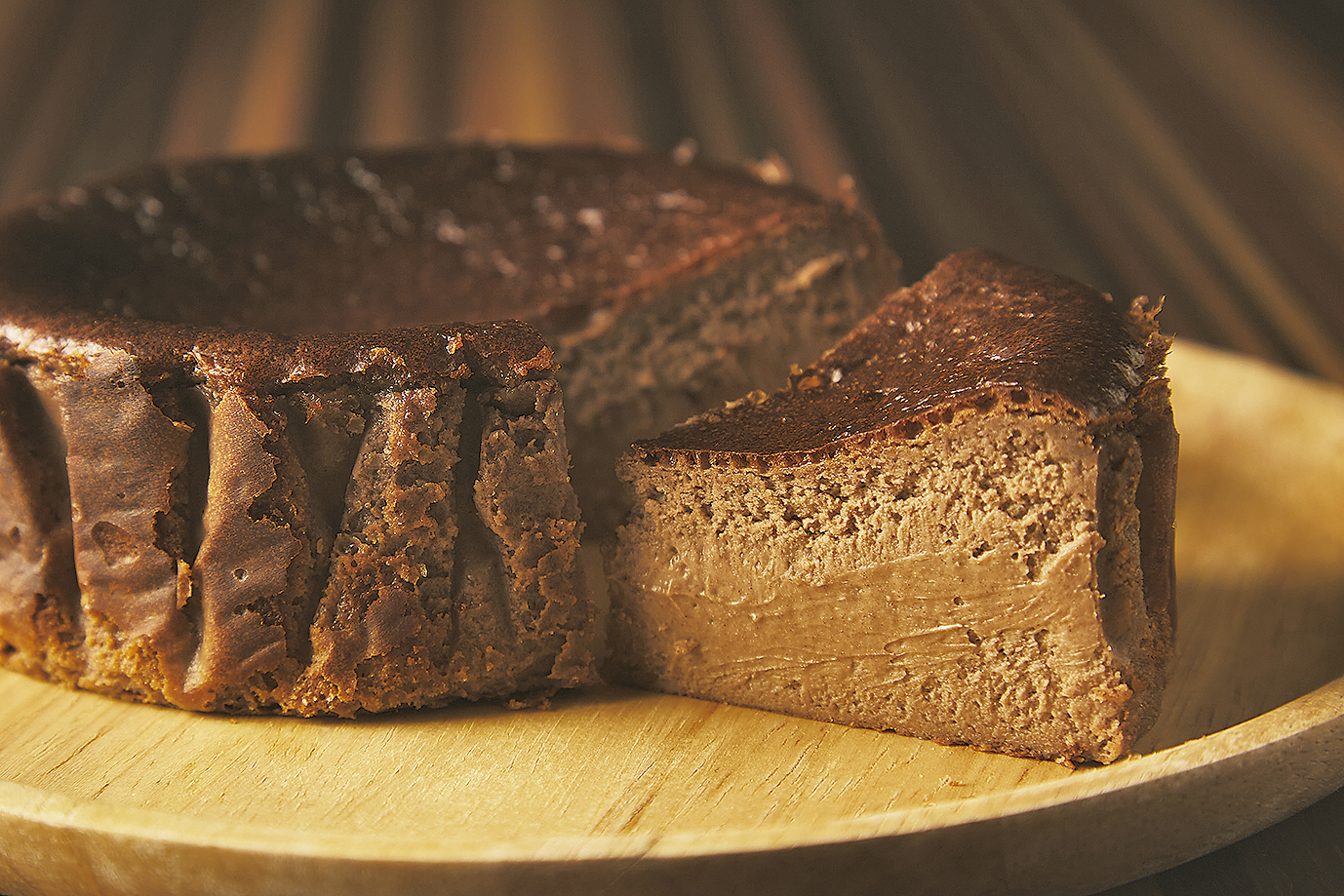 BOBBY’S CHEESE CAKEチョコレート味【約12㎝(4号サイズ/約360g)/冷凍】 | BOBBY'S CHEESE CAKE